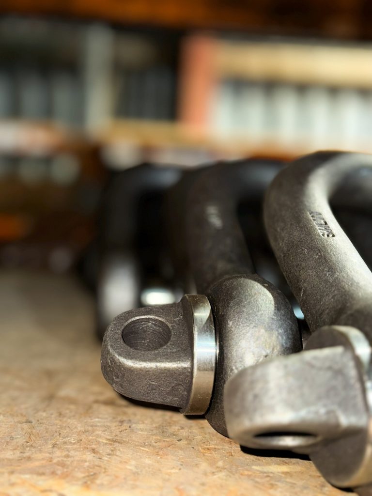 British Standard Shackles – JDLifting